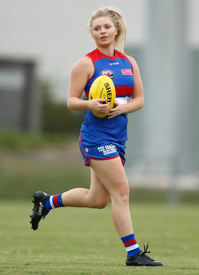 Bulldogs and Blues to clash in AFLW practice match