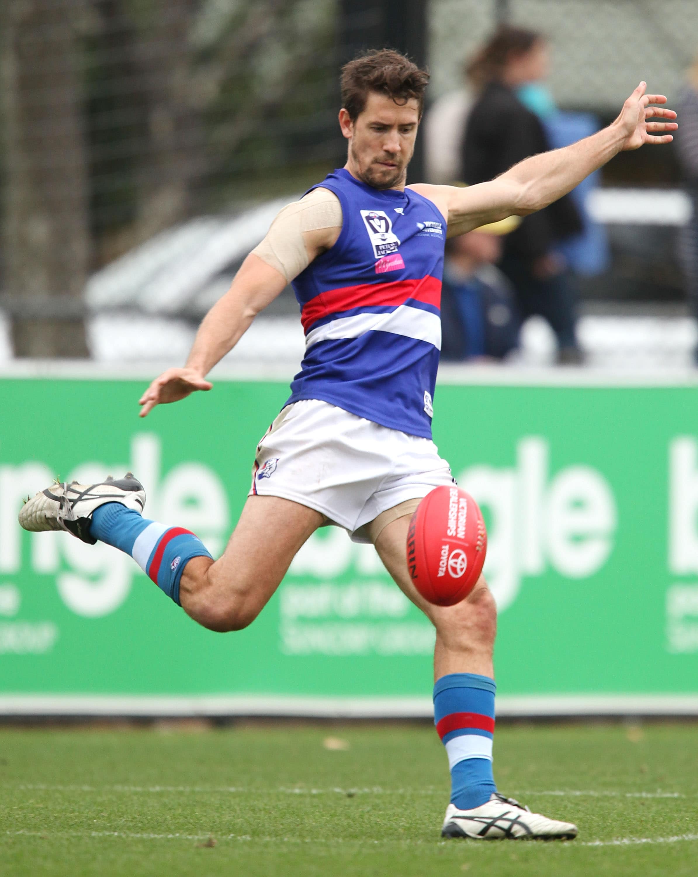 Footscray fall to Sandy