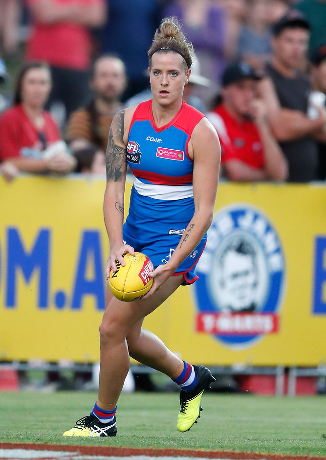 Two new faces for Crows clash