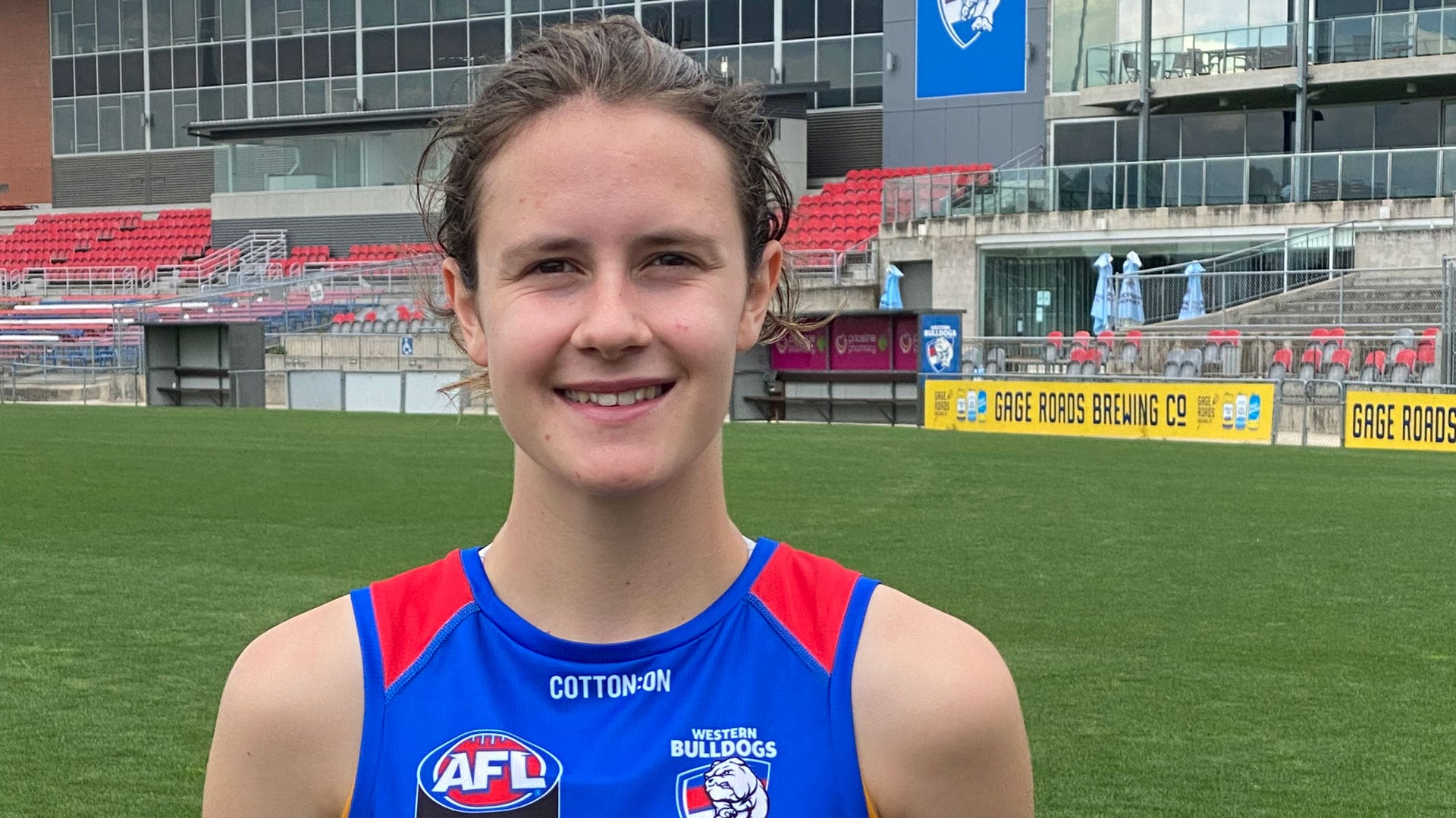 AFLW pup Strahan looking up to big Dog