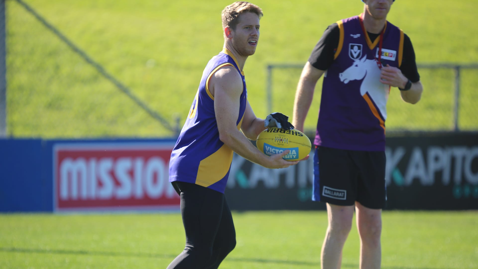Hunter tests hand at training