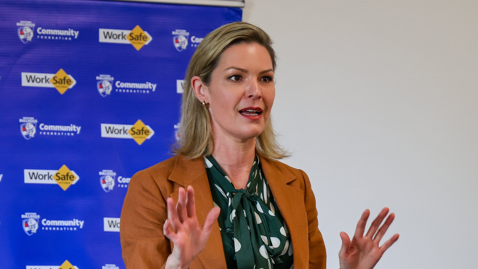 Vale Sarah Carter