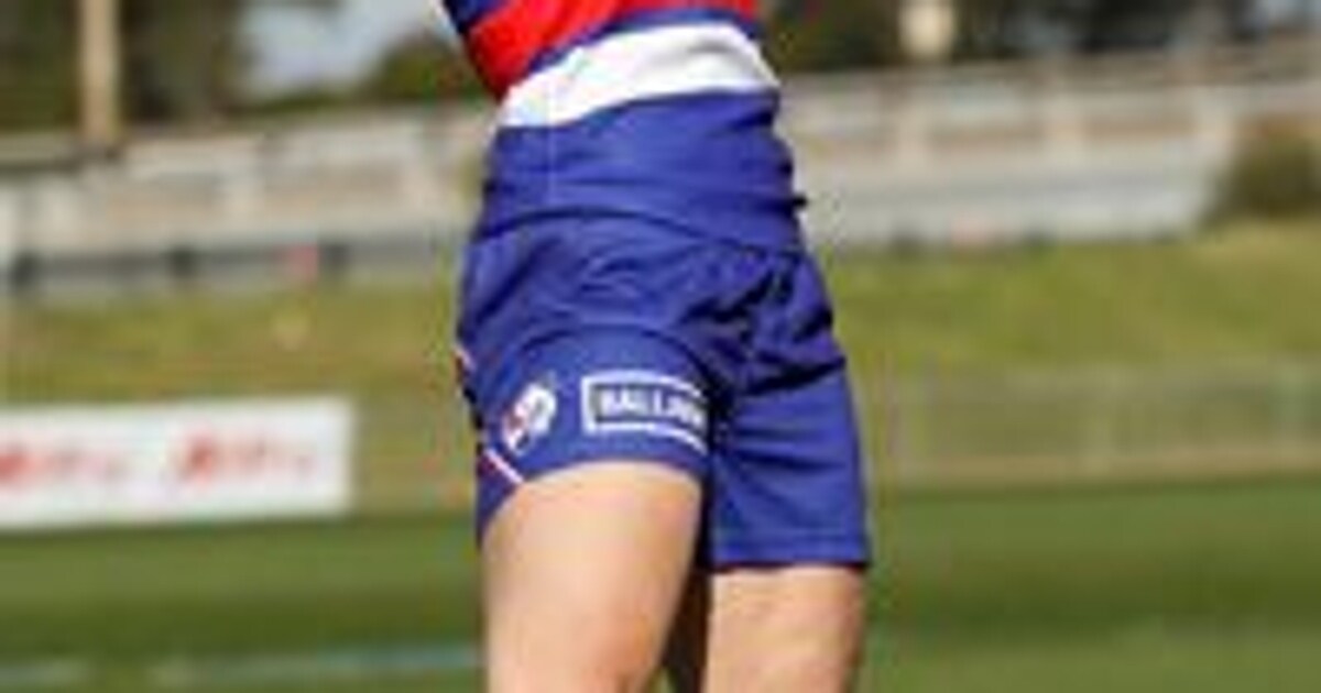 Player Profile: Ellie Blackburn