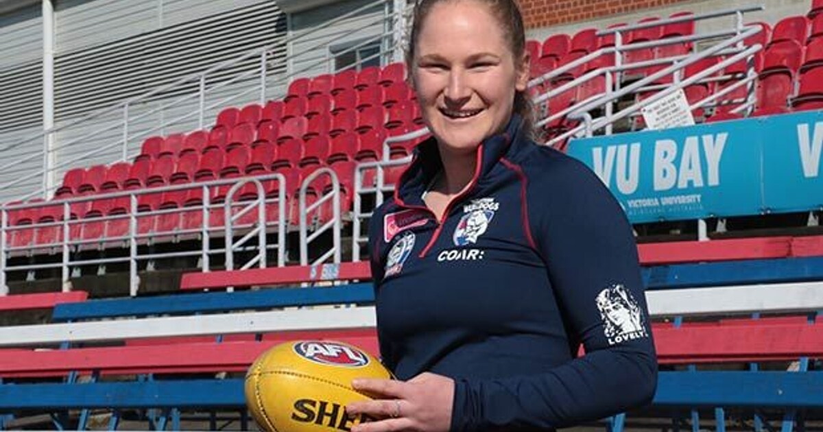 Bulldogs sign rookie Utri