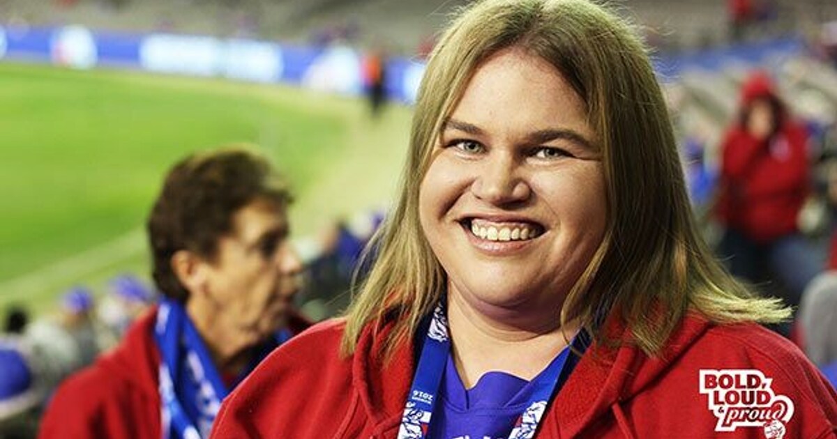 Bulldog Icons - Chelsea Heath