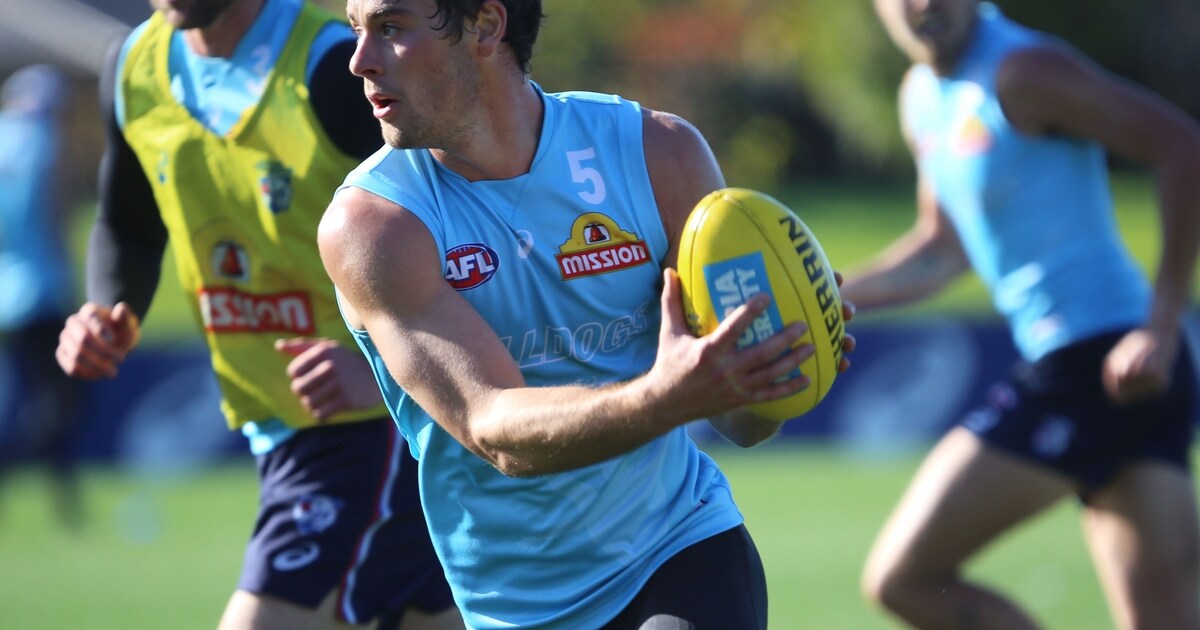 PHOTO GALLERY: Whole squad trains together