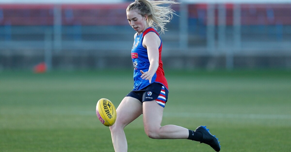AFLW: Hartwig finding her feet